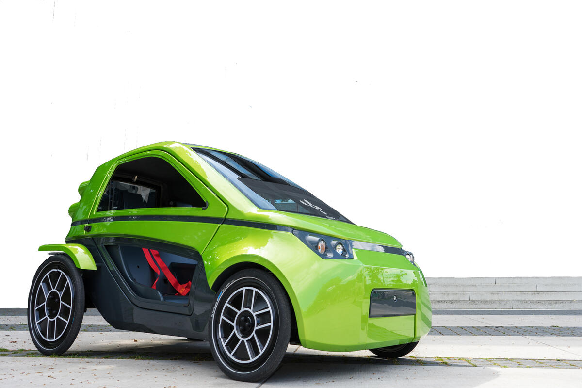 ONYX MiO – Ultraleichtes Bio-Hybrid-Mobil - DBU